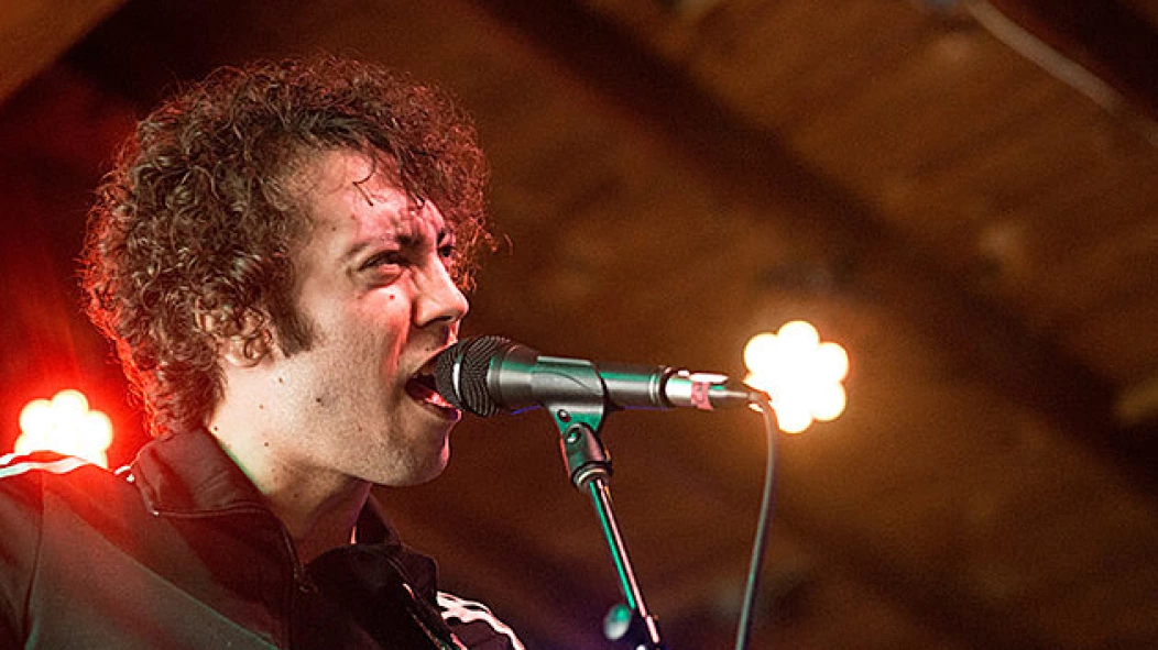Daniel Romano shares new video, begins tour with Caitlin Rose tonight