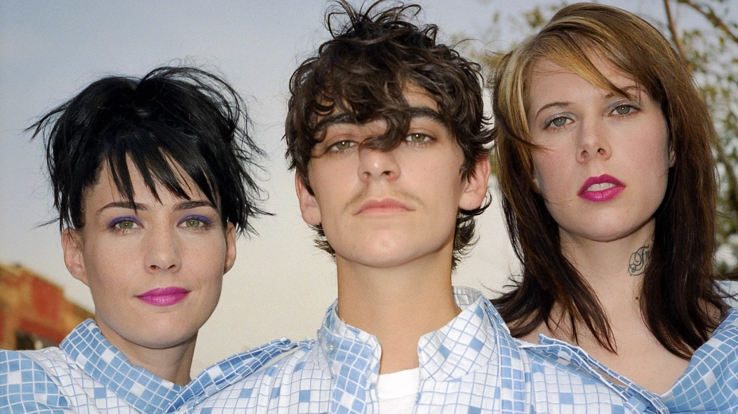 Le Tigre announce first North American tour in 18 years