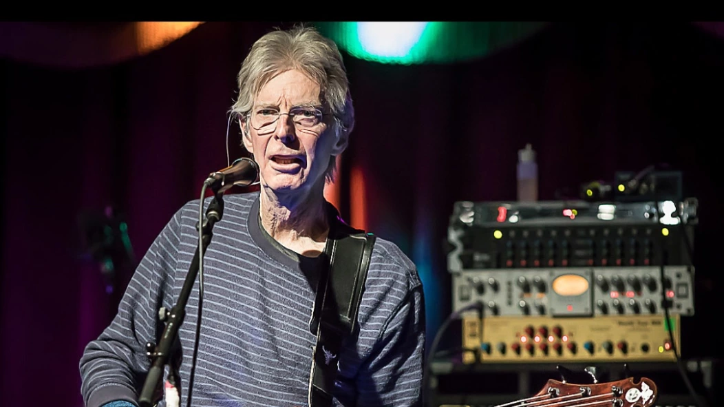 Surviving Grateful Dead members pen tribute to Phil Lesh: "Today we ...