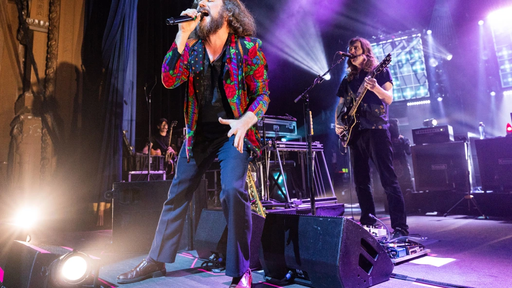 My Morning Jacket release acoustic album of "peaceful protest songs ...