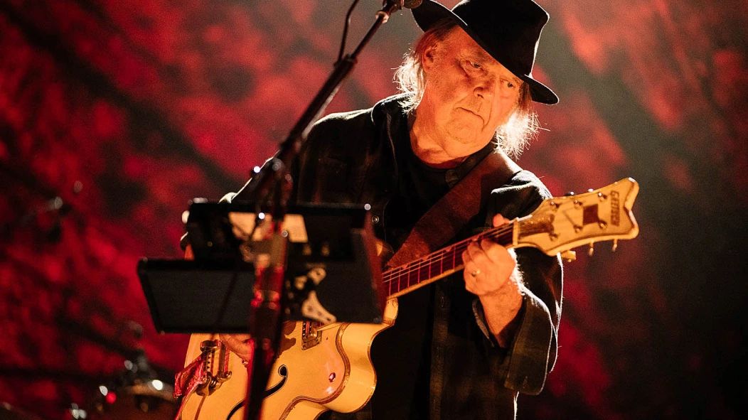 Farm Aid 2023 lineup: Neil Young, Willie Nelson, Bob Weir, Margo Price ...