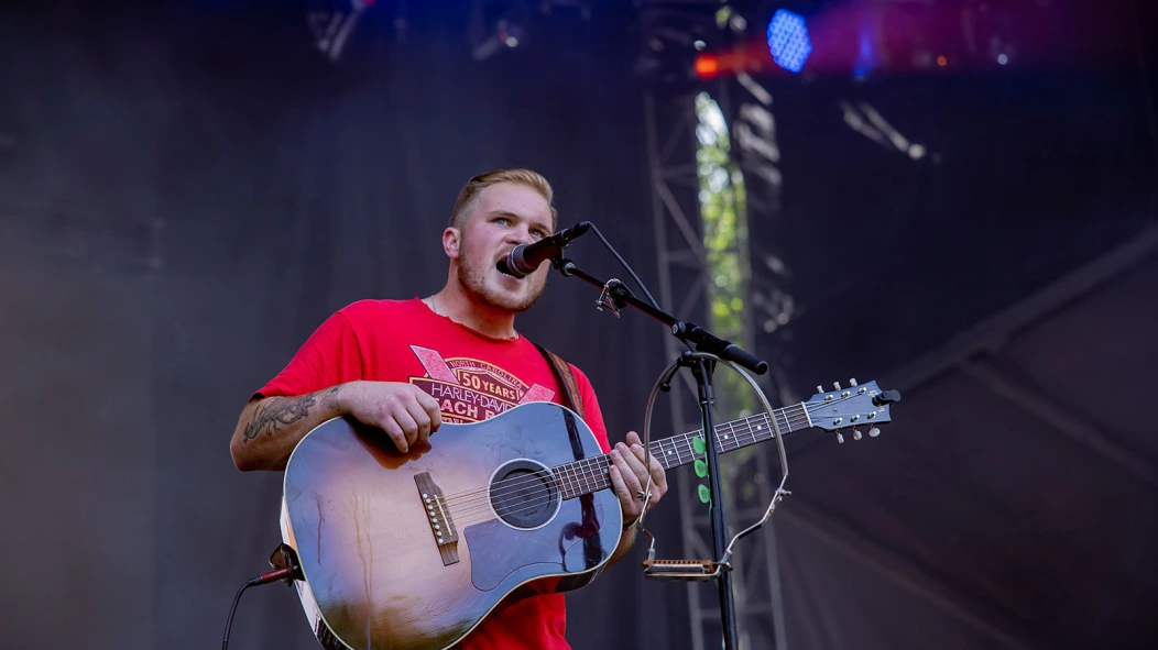 Zach Bryan joined Jason Isbell on stage, releasing new album on July 4 ...