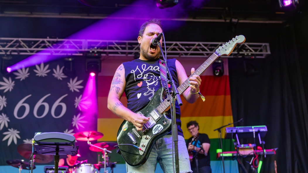 Jeff Rosenstock's NYC residency has had guests, covers, new songs ...