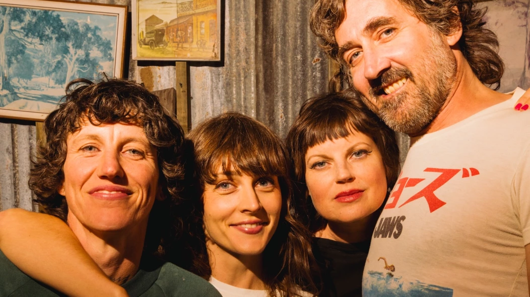 Tropical Fuck Storm share new single, announce summer tour with Bill Orcutt