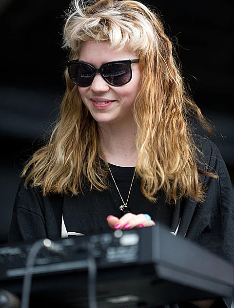 Grimes happy to be on 4AD (MP3s); Azealia Banks happy to done with XL ...