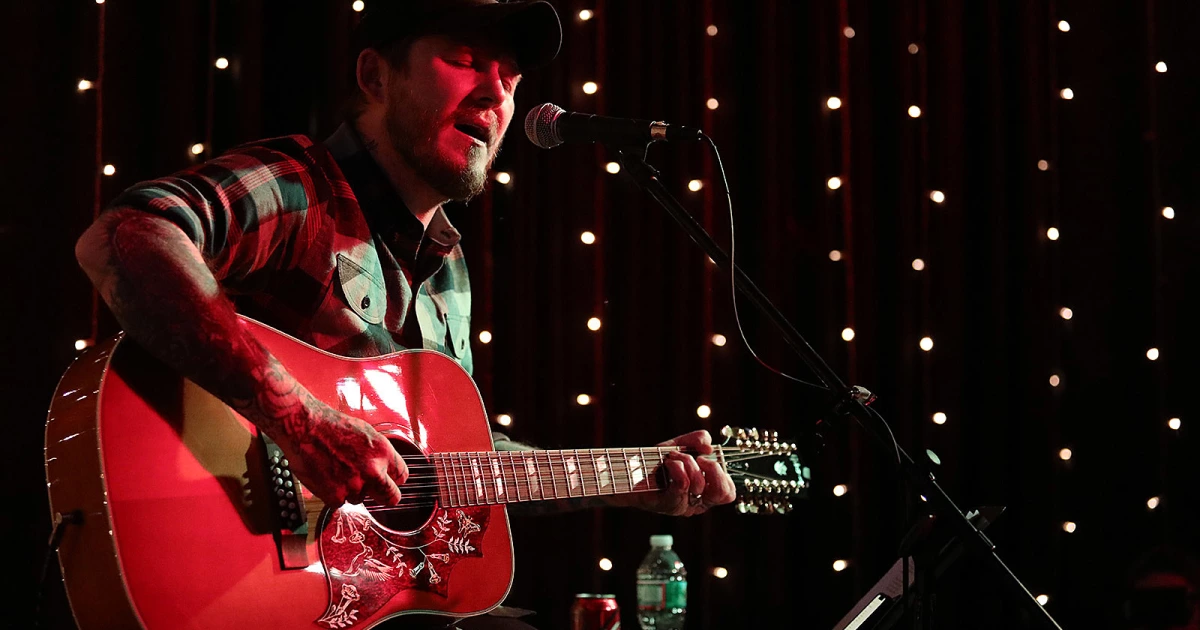 Brian Fallon doing two 3-night runs in NJ (one outdoors, one at ...