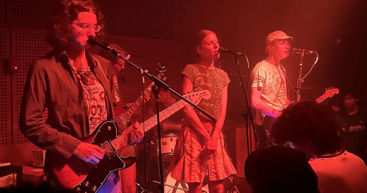 bar italia wrapped up their sold-out, 5-show NYC run @ Public Records ...