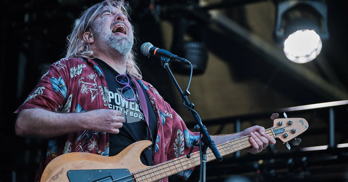 Rob Crow cancels all tour plans for "foreseeable future" due to chronic ...