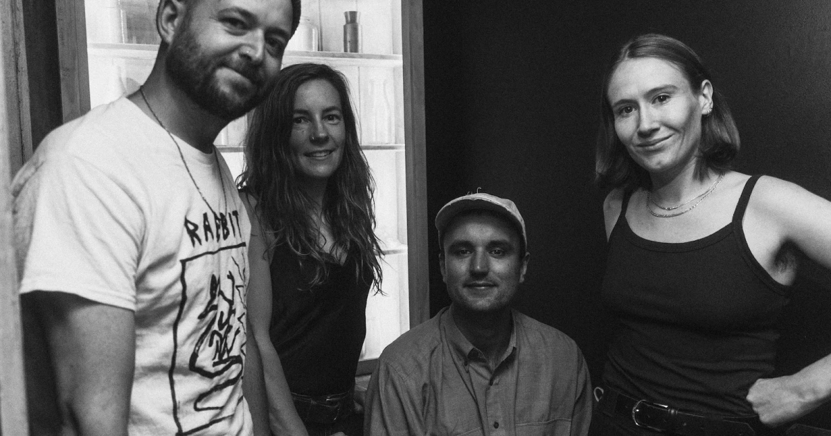 Australian band Quivers add more US tour dates; watch their "Pink Smoke ...