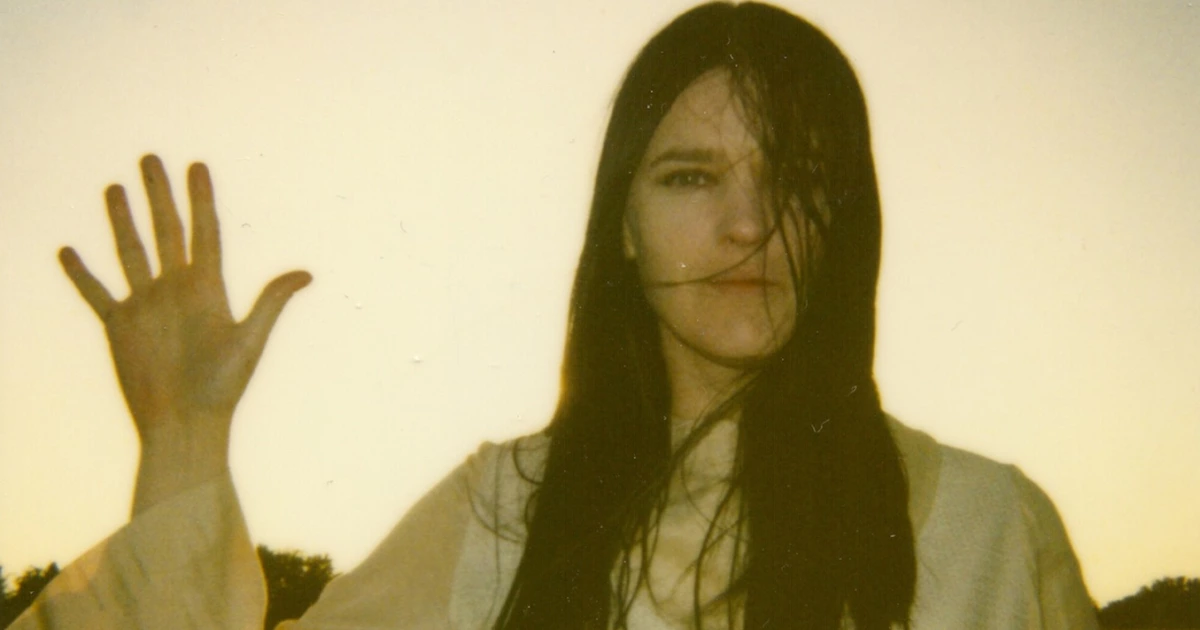 Listen to Broadcast's previously unheard "Come Back to Me' from ...