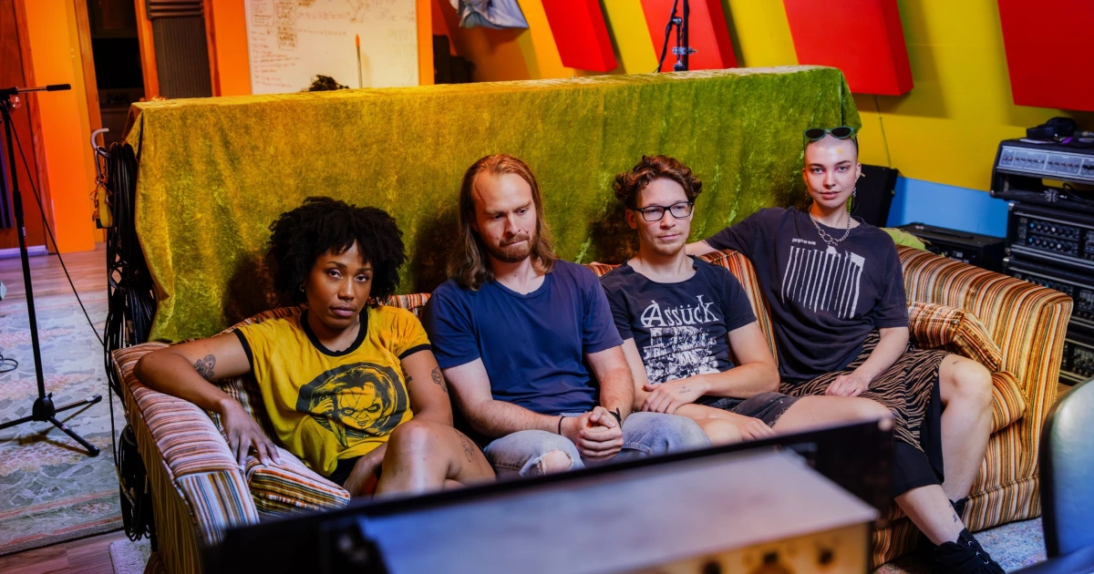 Thirdface announce new LP 'Ministerial Cafeteria,' share "Meander"