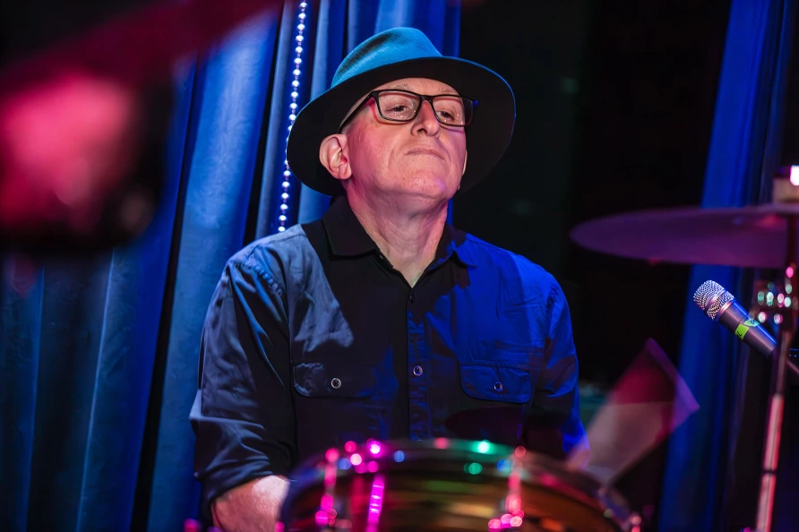 Das Damen played their first show in 32 years at WFMU Monty Hall (pics ...