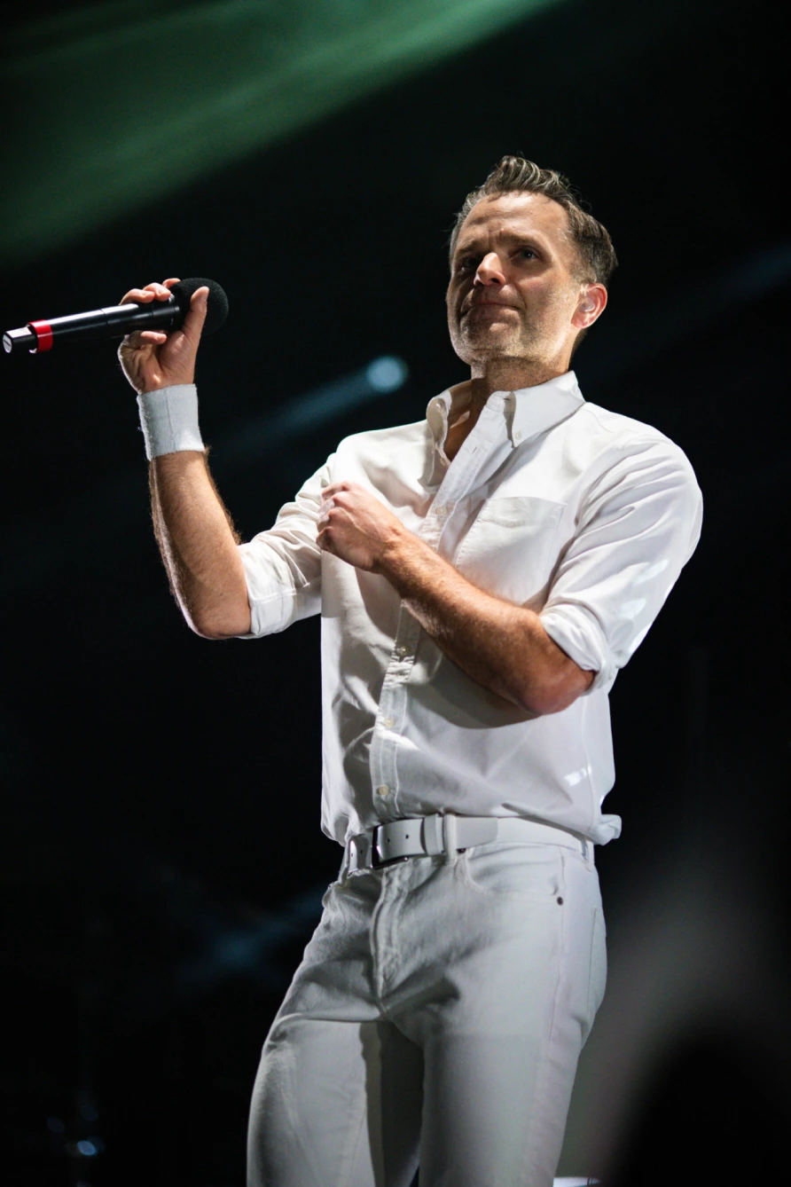 The Postal Service & Death Cab for Cutie began 2024 Give Up ...