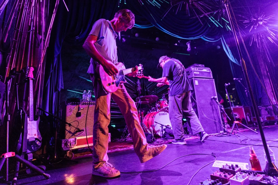 Pavement dug out early-'90s nuggets for their "last show for a long ...