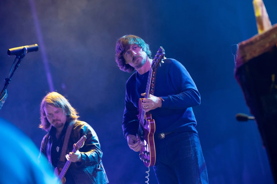 Sturgill Simpson brought his 3-hour rock show to Forest Hills Stadium ...