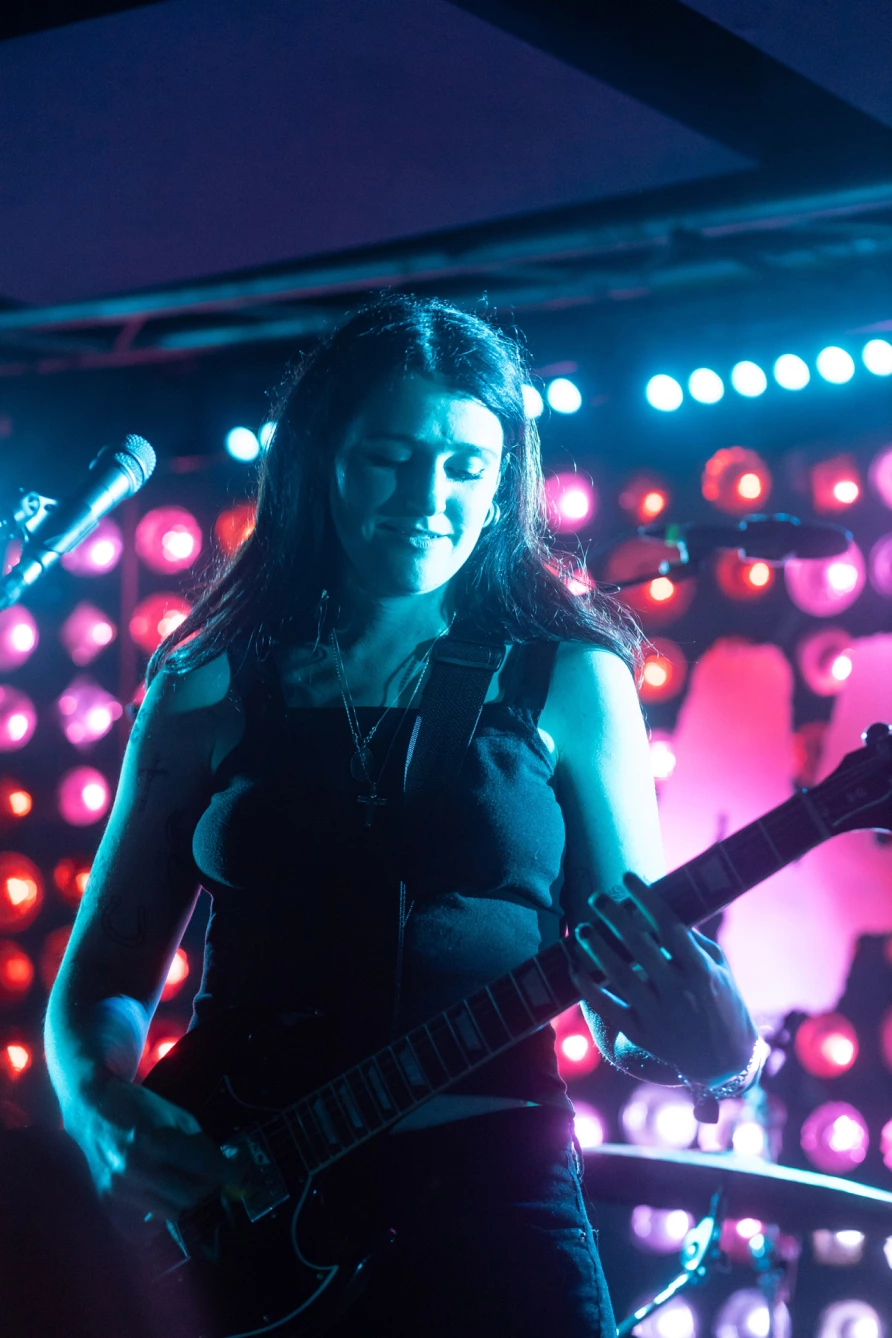Blondshell played Baby's All Right w/ Momma, who have a new single ...