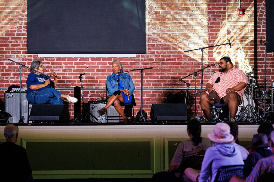 Biscuits & Banjos brought Carolina Chocolate Drops back & more - pics ...
