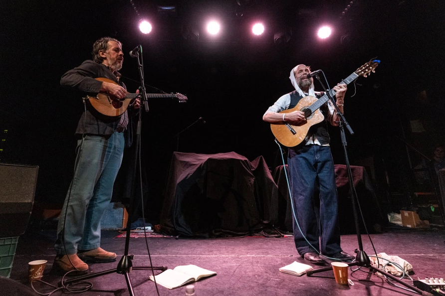 Bonnie 'Prince' Billy & Matt Berninger joined Yo La Tengo for Hanukkah ...