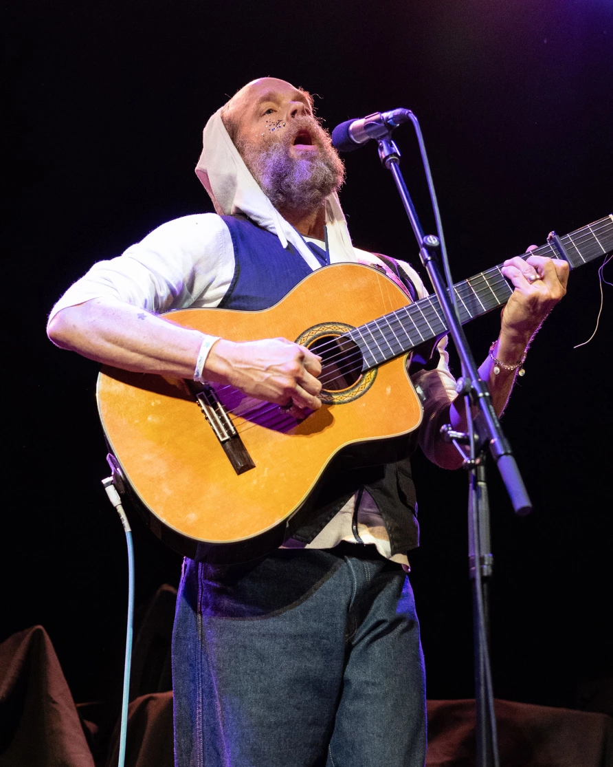 Bonnie 'Prince' Billy & Matt Berninger joined Yo La Tengo for Hanukkah ...