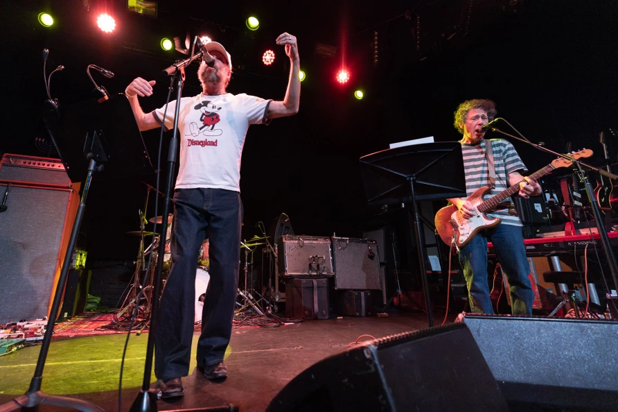 Bonnie 'Prince' Billy & Matt Berninger joined Yo La Tengo for Hanukkah ...