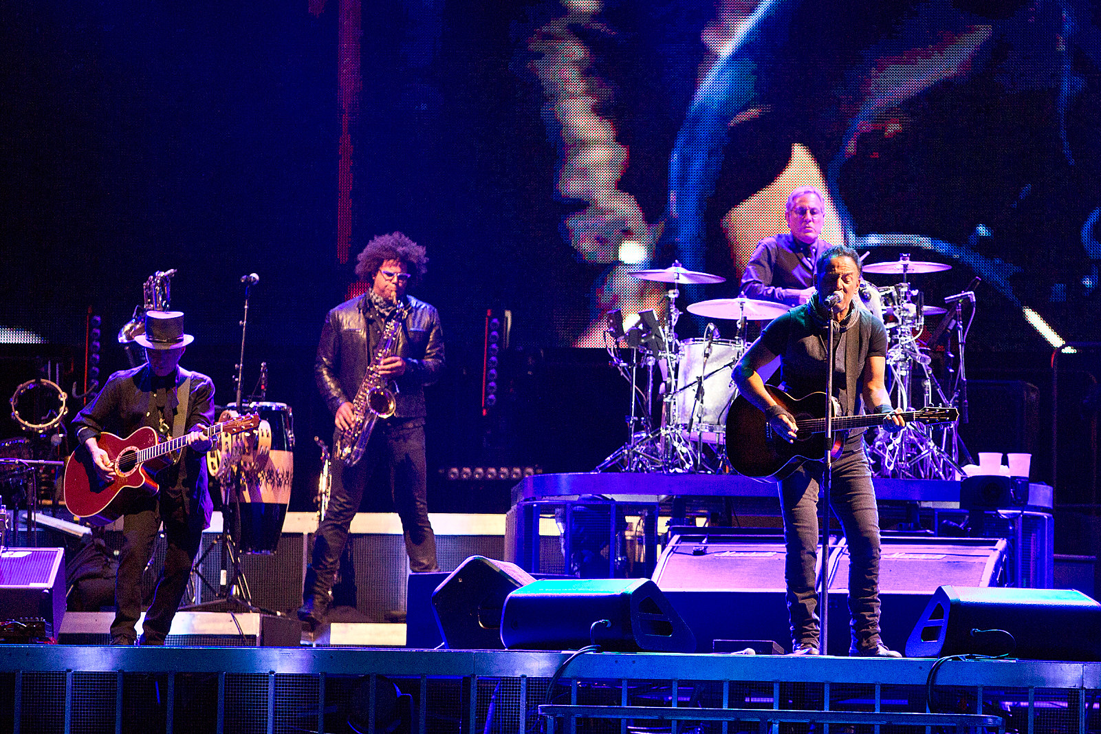 Bruce Springsteen played his longest US show ever at MetLife Stadium ...