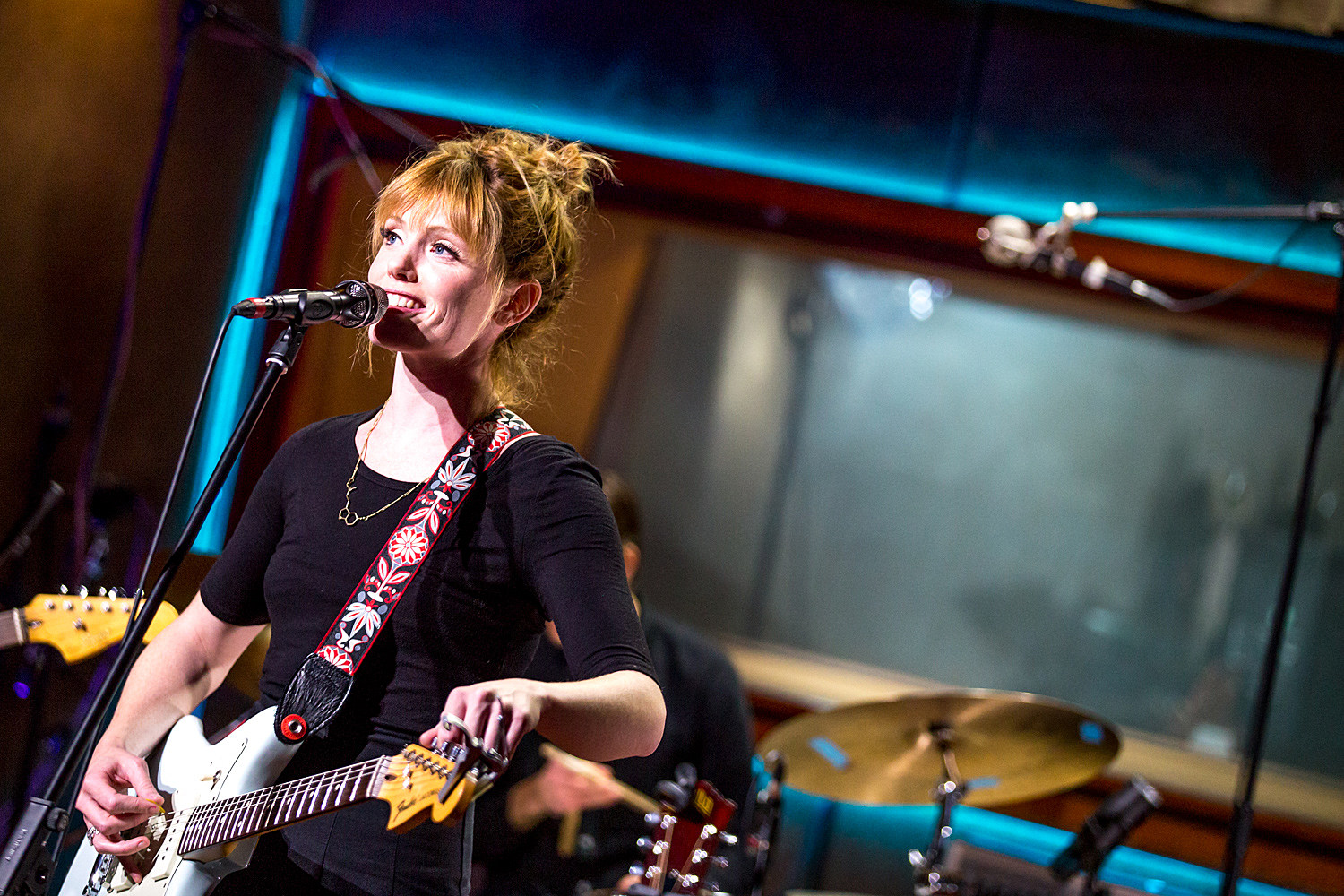 Haley Bonar released 'Impossible Dream,' covered The Crystals at Old ...