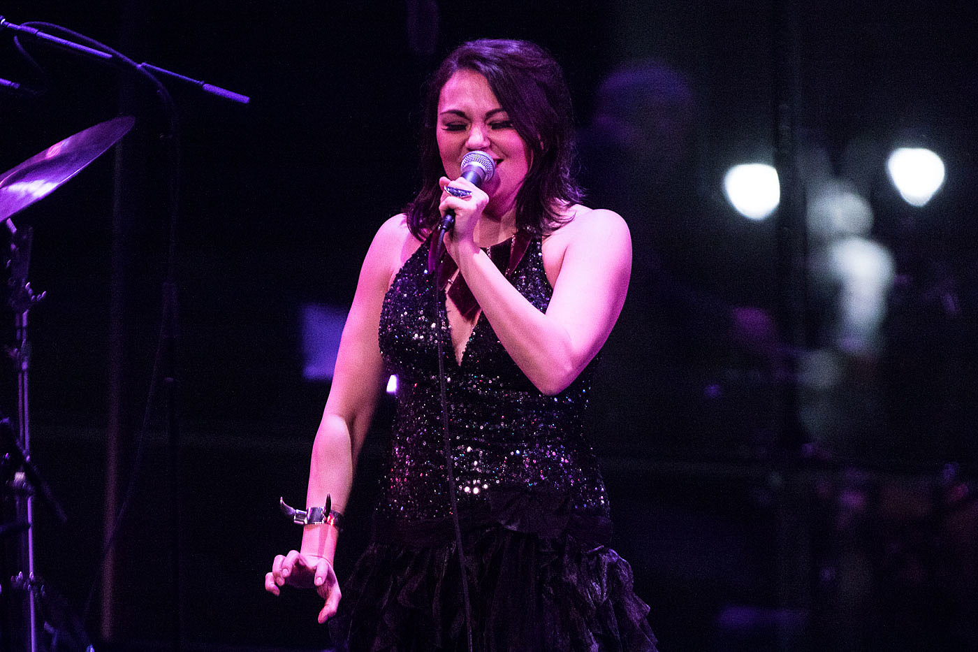 Tanya Tagaq up for Polaris Prize again, released "Frostbite" single ...
