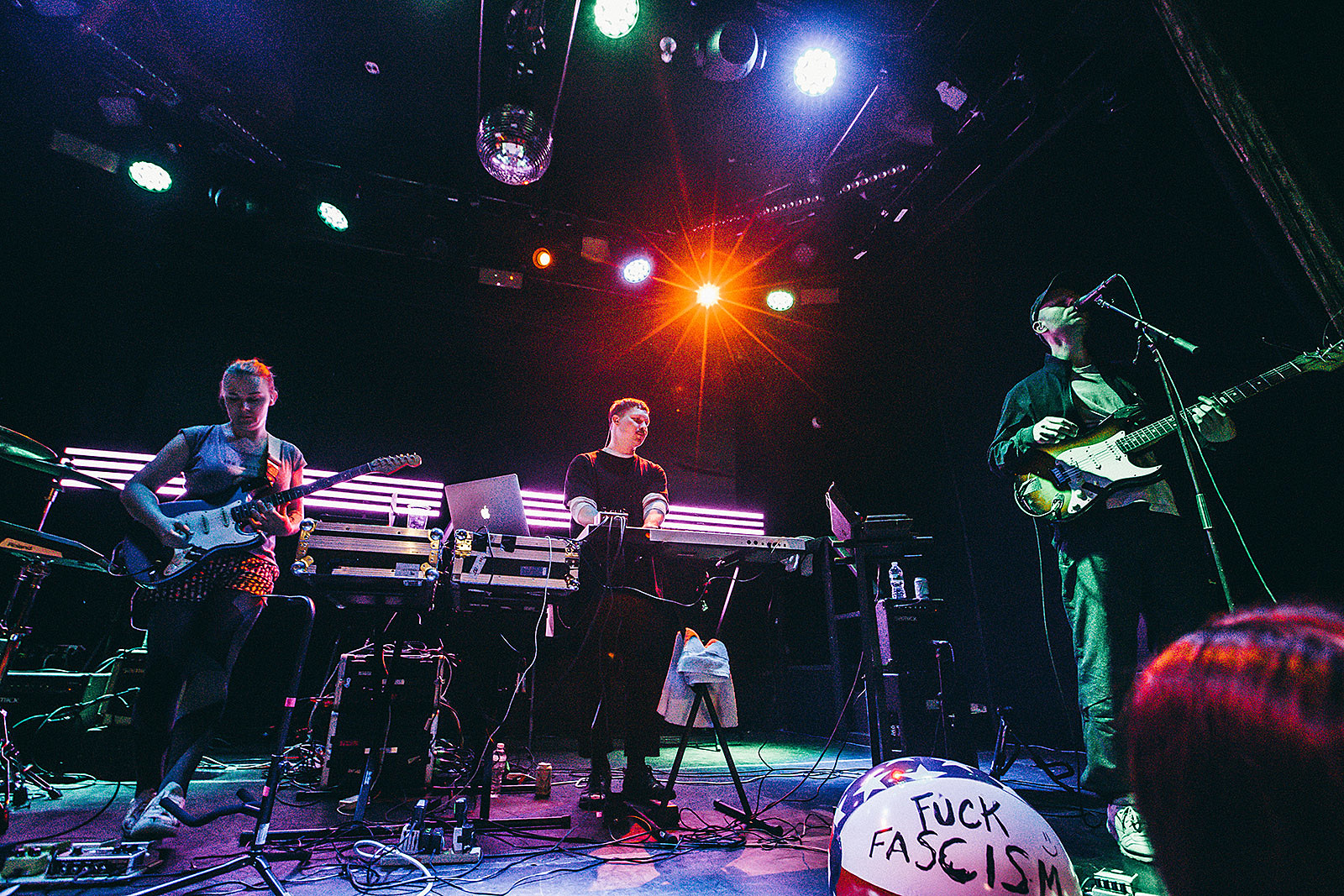 The Radio Dept. wrapped up their tour w/ 2 NYC shows (video, setlists ...