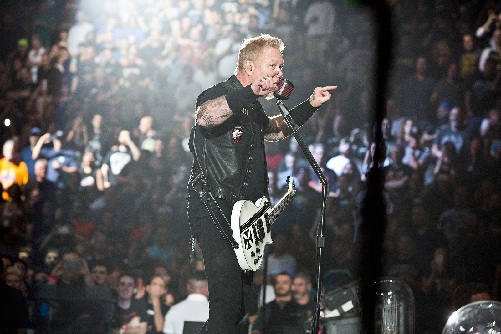 watch Metallica's 1983 Metro Chicago show in full