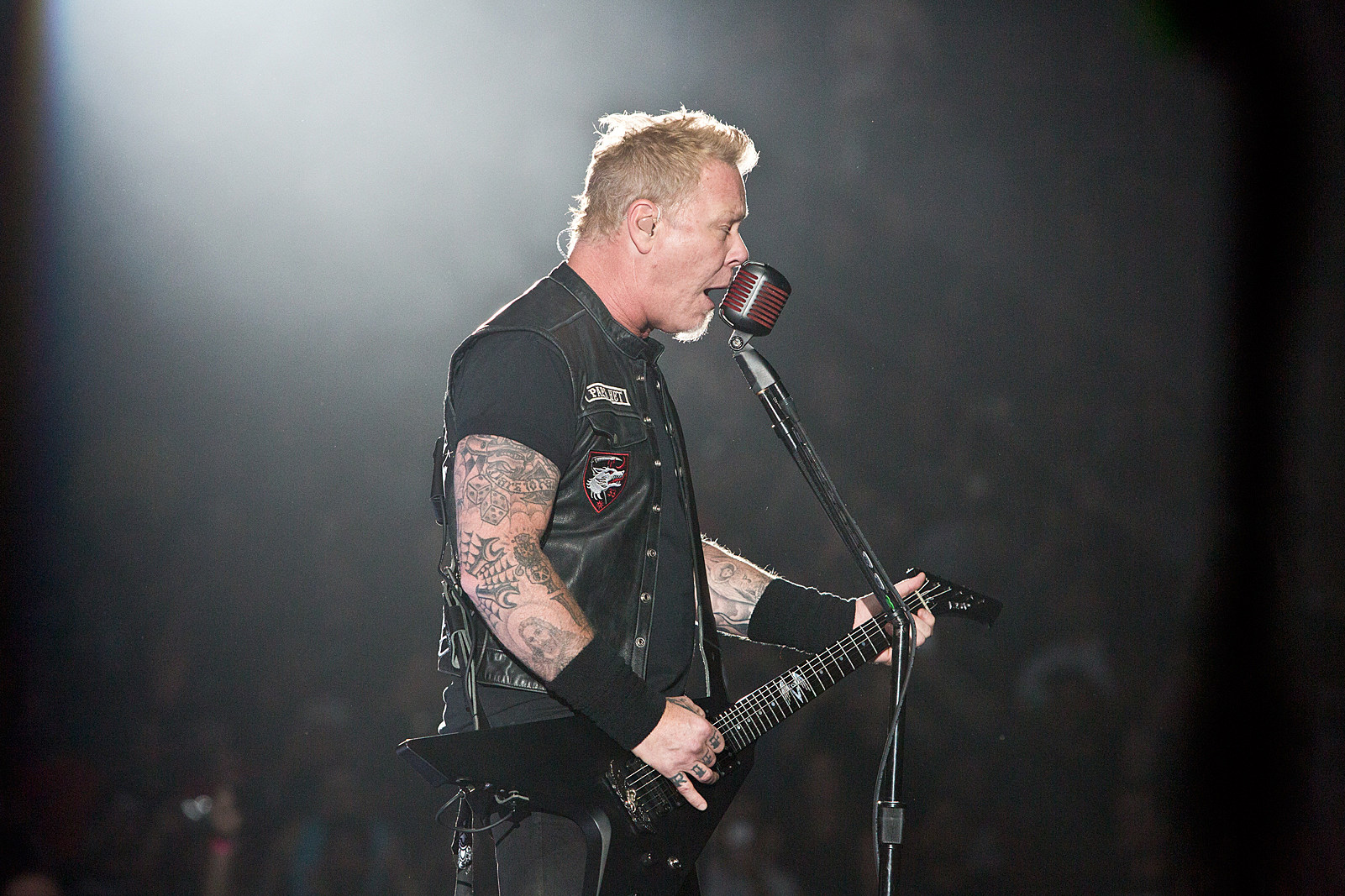 watch Metallica's 1983 Metro Chicago show in full