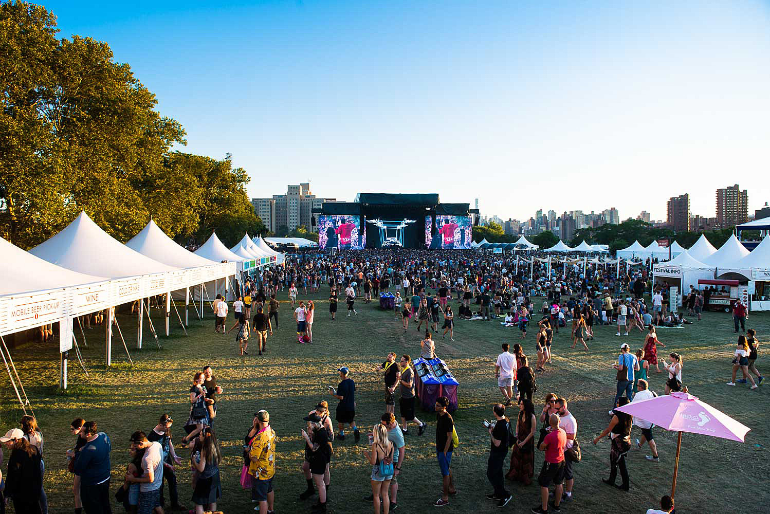 Panorama 2017 Sunday pics (Angel Olsen, Justice, more)