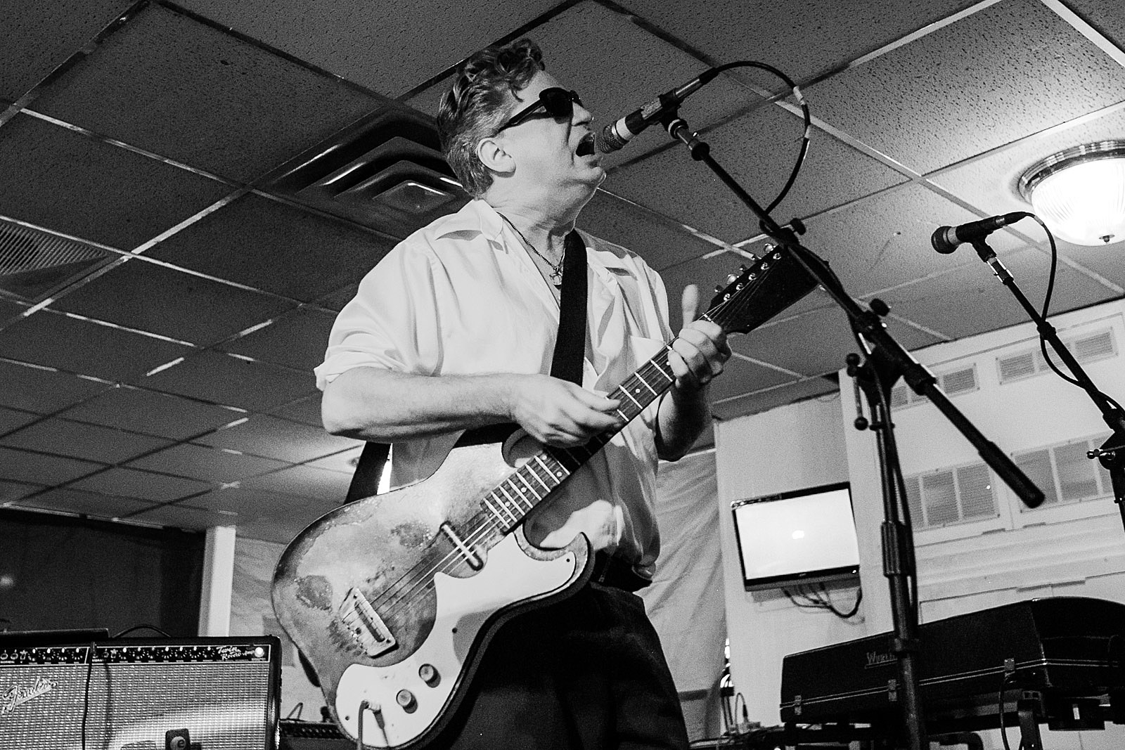 Flat Duo Jets' Dexter Romweber dies at 57; Jack White pays tribute