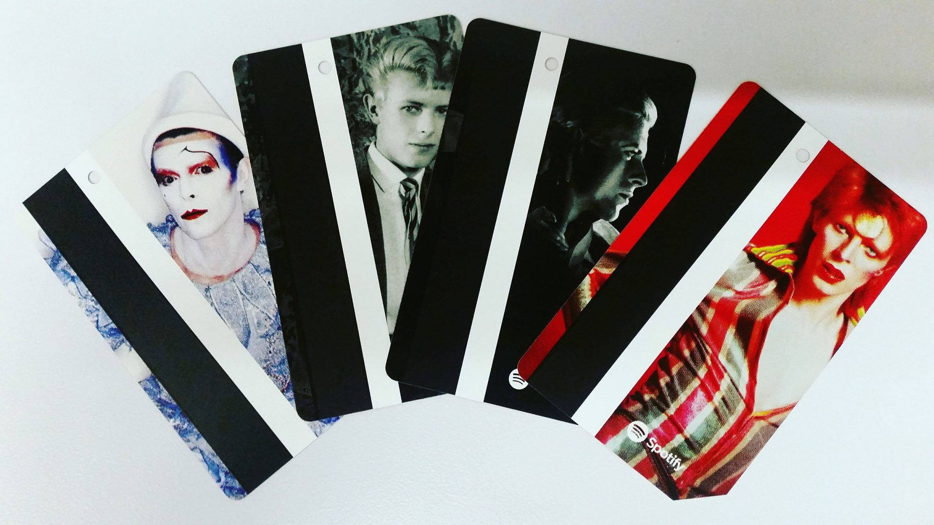 David Bowie subway takeover: official MetroCards, themed Broadway ...