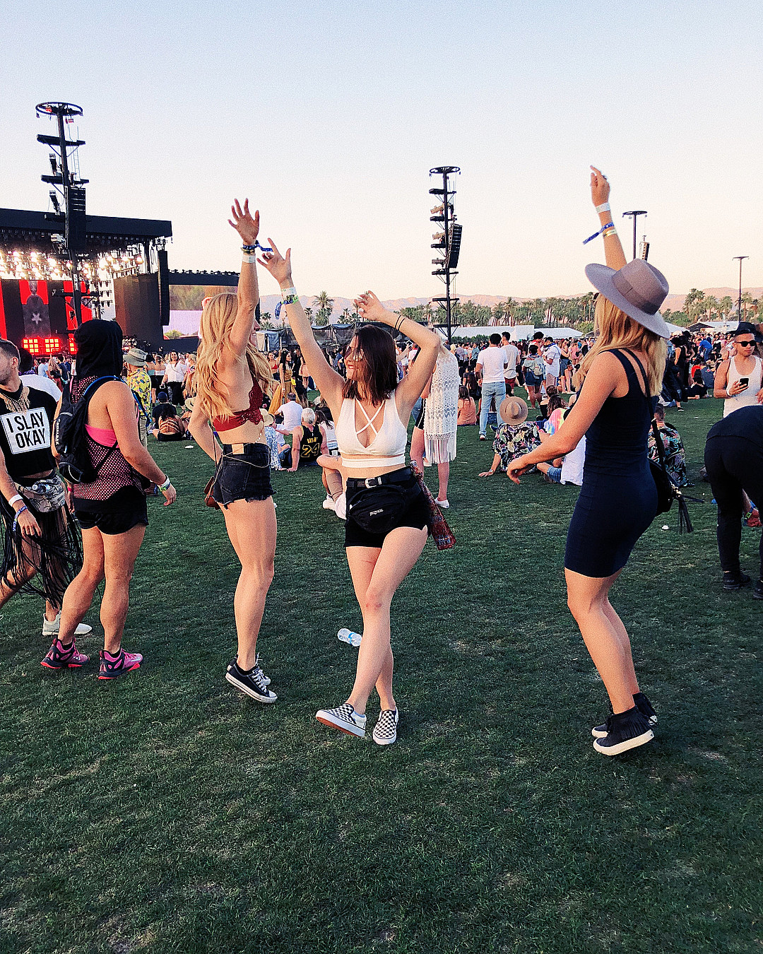 Coachella 2018 day 3 pics (A Perfect Circle, Miguel, Kali Uchis, King ...