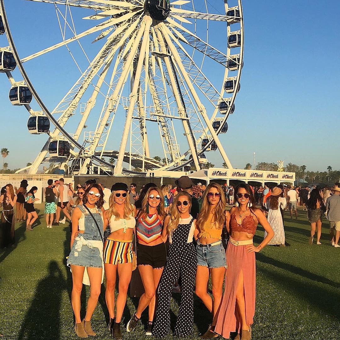 Coachella 2018 day 3 pics (A Perfect Circle, Miguel, Kali Uchis, King ...