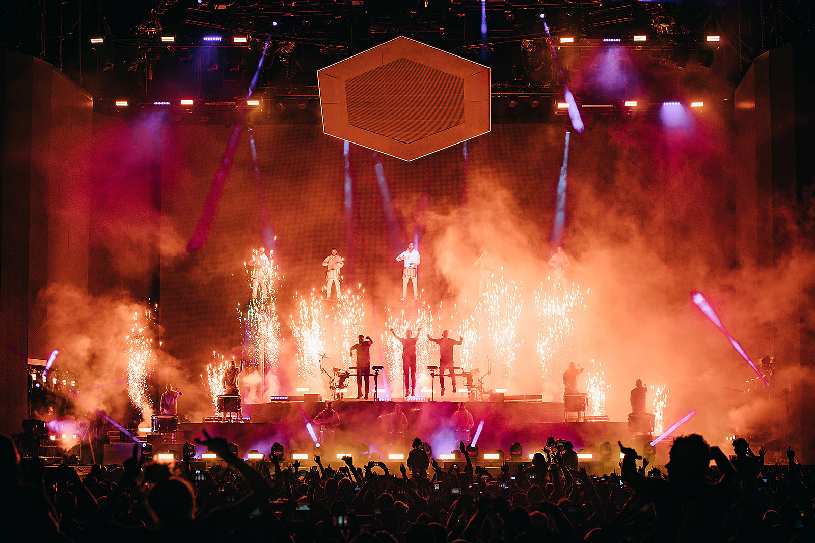 Coachella 2018 day 3 pics (A Perfect Circle, Miguel, Kali Uchis, King ...