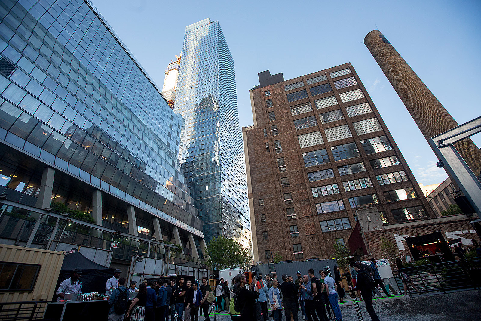 Arca brought NSFW performance art to an outdoor lot in NYC (pics)