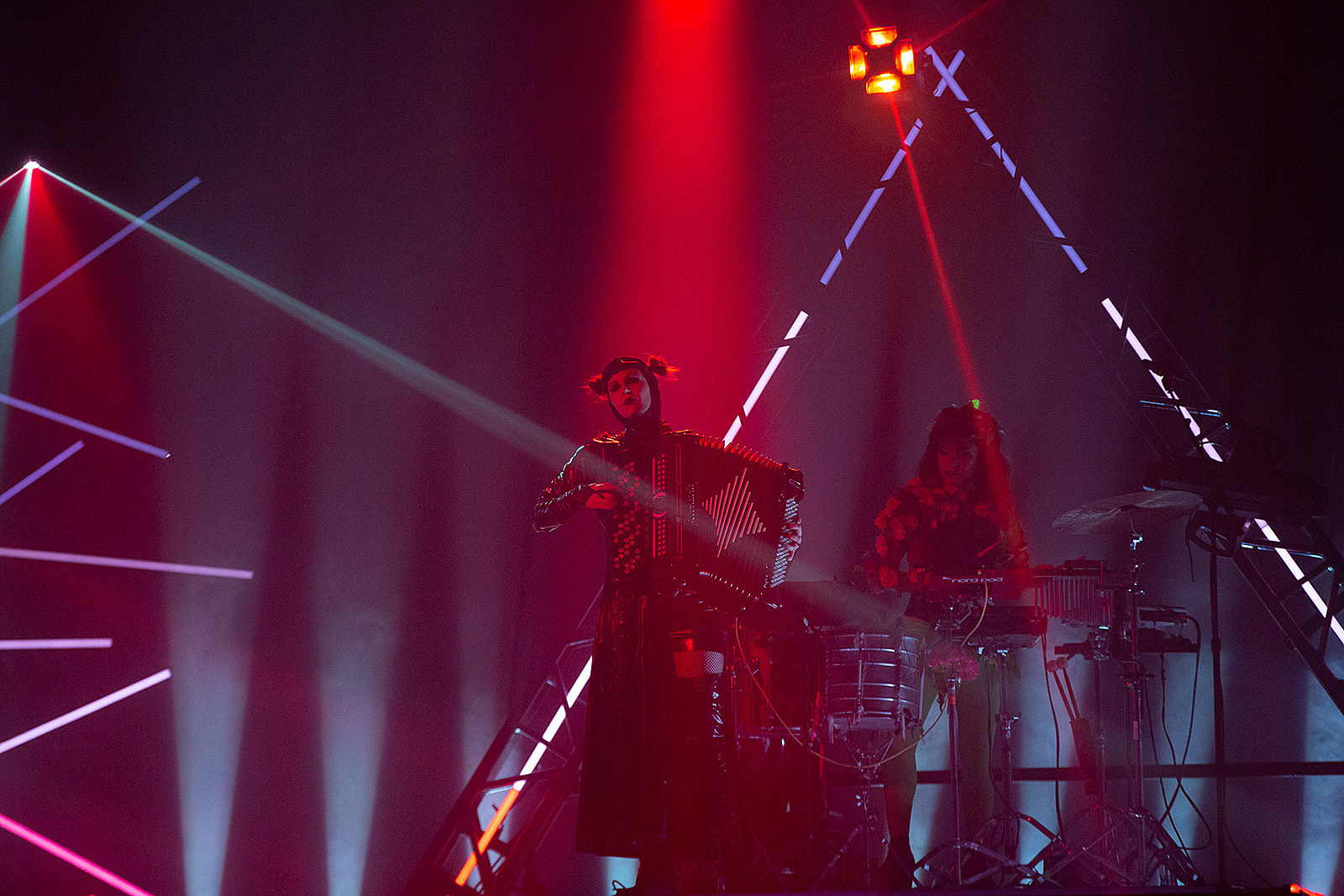 Fever Ray's North American tour kicked off at Brooklyn Hangar (pics)
