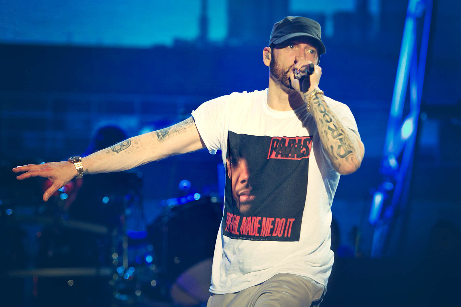 Eminem co-producing a documentary about stans