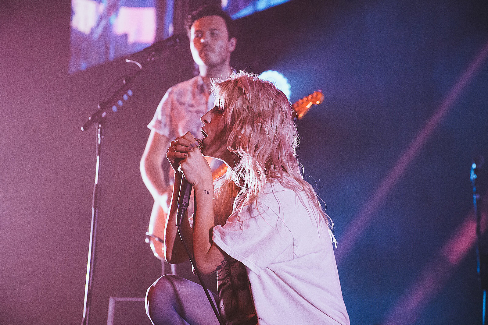 Paramore's Hayley Williams reschedules tour for 2021