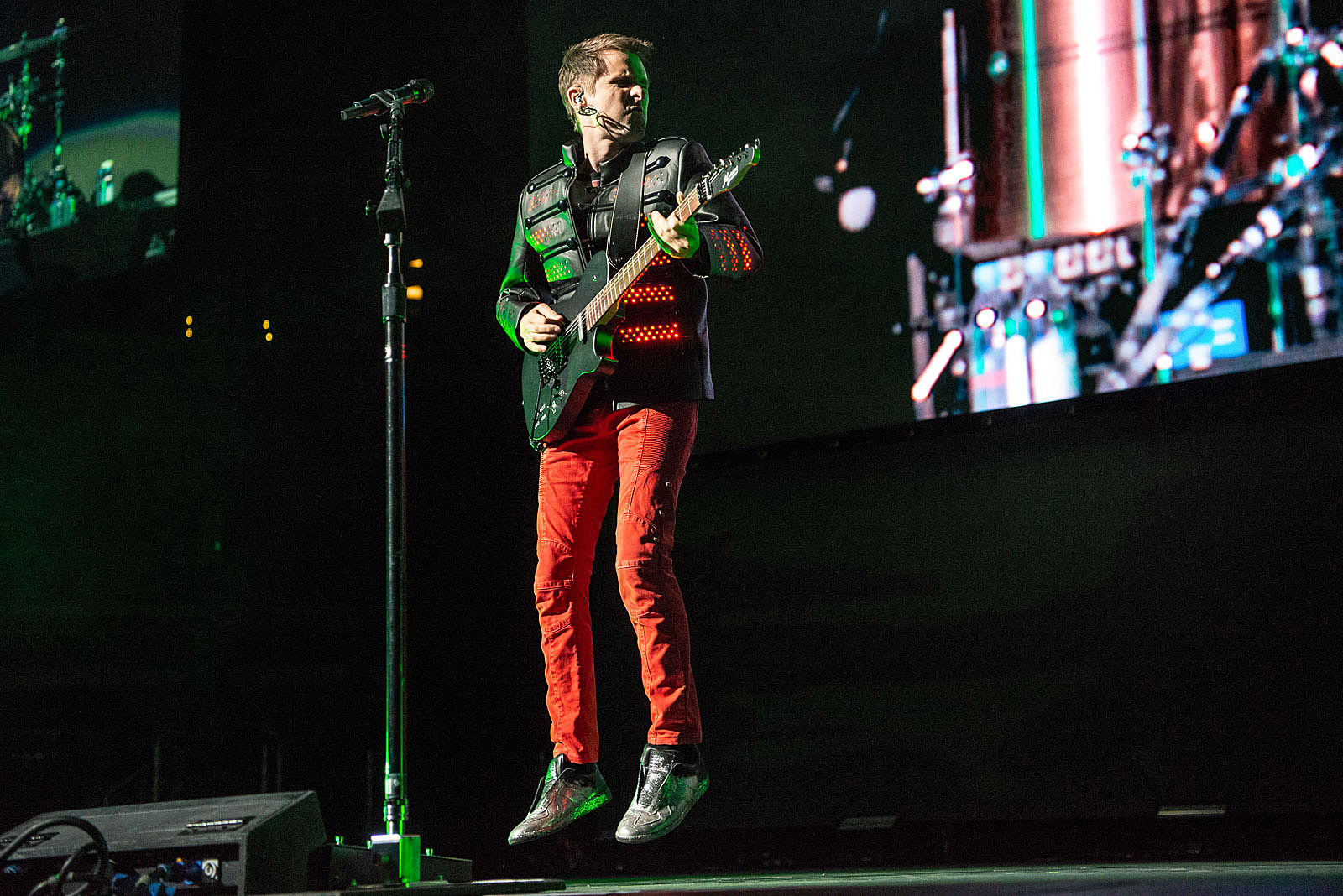 Muse add NYC and Chicago dates to 2019 world tour