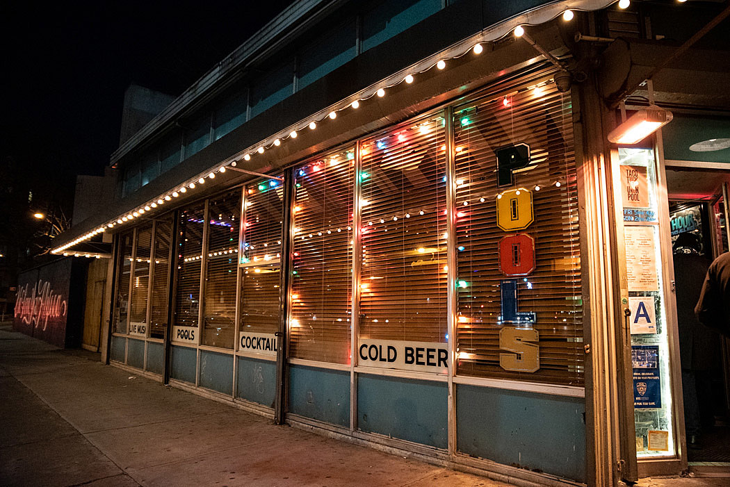 pics/review: Hammered Hulls (Mary Timony, Alec MacKaye, etc) & SAVAK ...