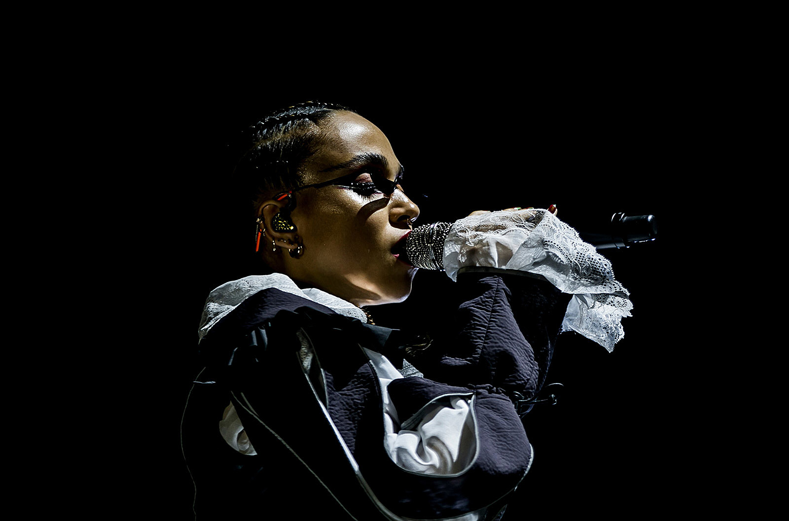 FKA twigs played Park Avenue Armory, brought out A$AP Rocky (pics, video)