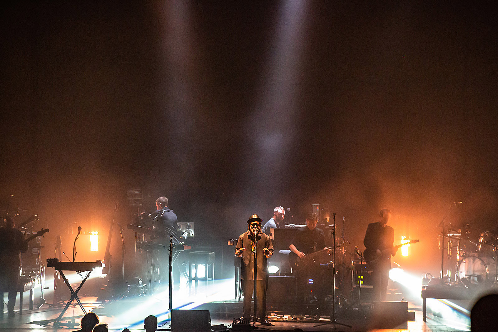 Massive Attack capped their spectacular 'Mezzanine XXI' tour at Radio ...