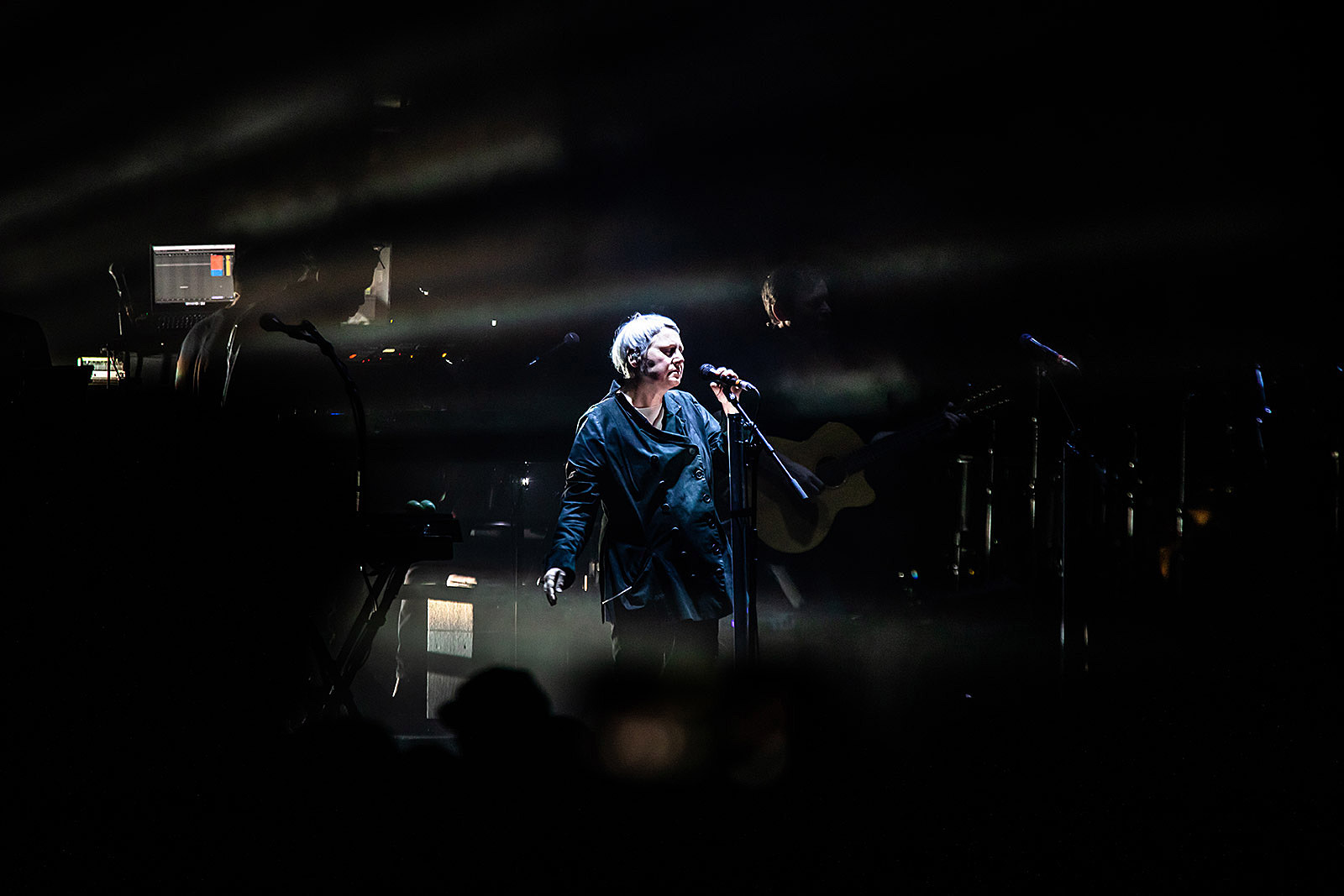 Massive Attack capped their spectacular 'Mezzanine XXI' tour at Radio ...