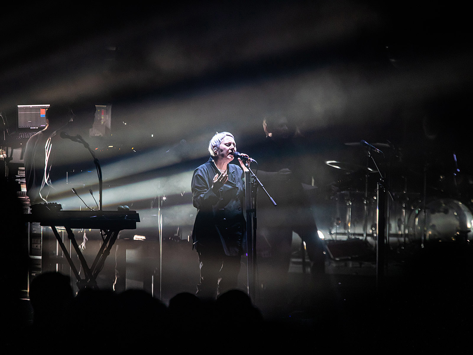 Massive Attack capped their spectacular 'Mezzanine XXI' tour at Radio ...