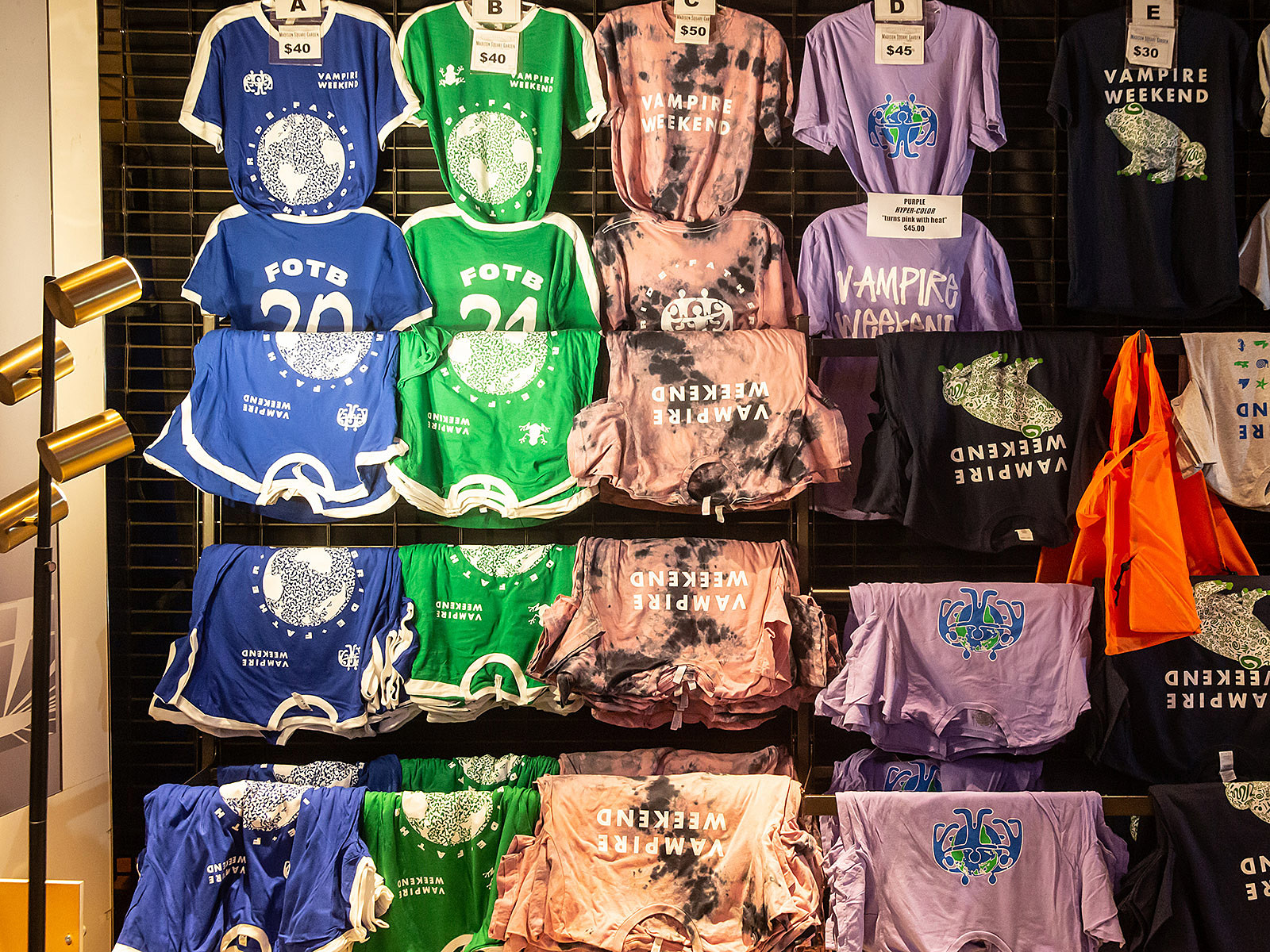 Vampire Weekend played MSG with Steve Lacy, announce 2020 tour (pics ...