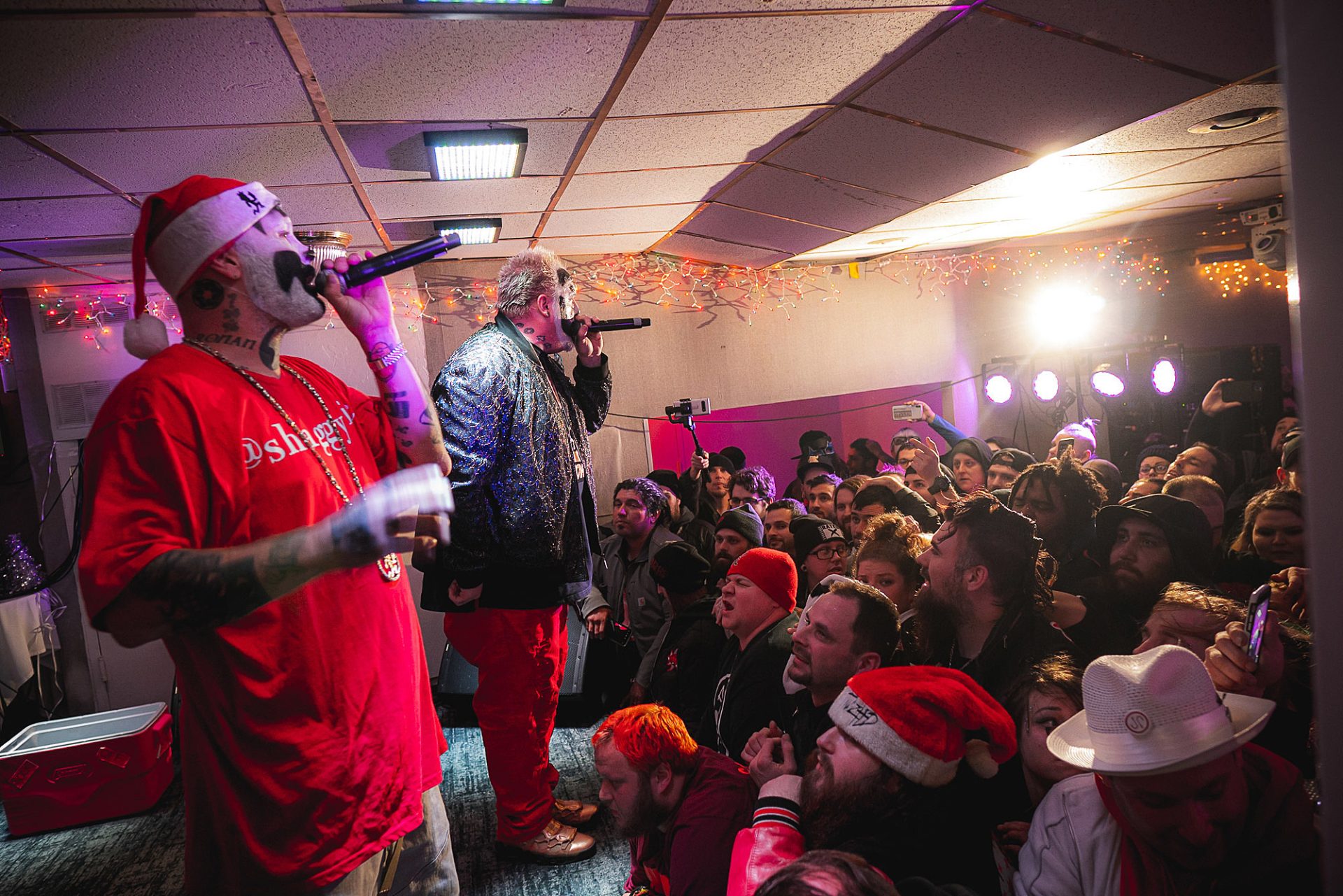 Juggalos at sea: Insane Clown Posse brought the "Ballas on a Boat ...