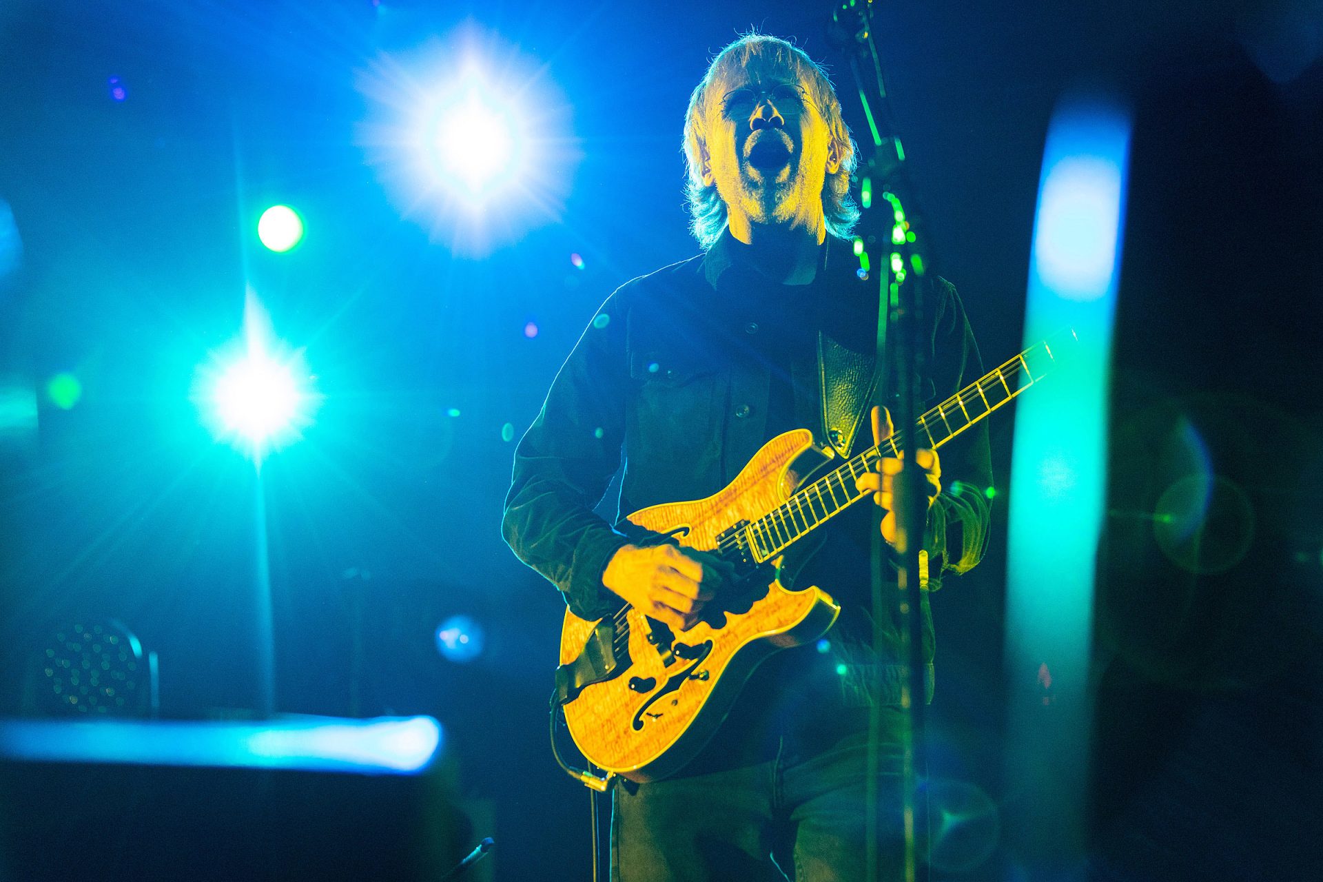 Today's livestreams (Phish, Paul Weller, Tigers Jaw, Chris Gethard, more)