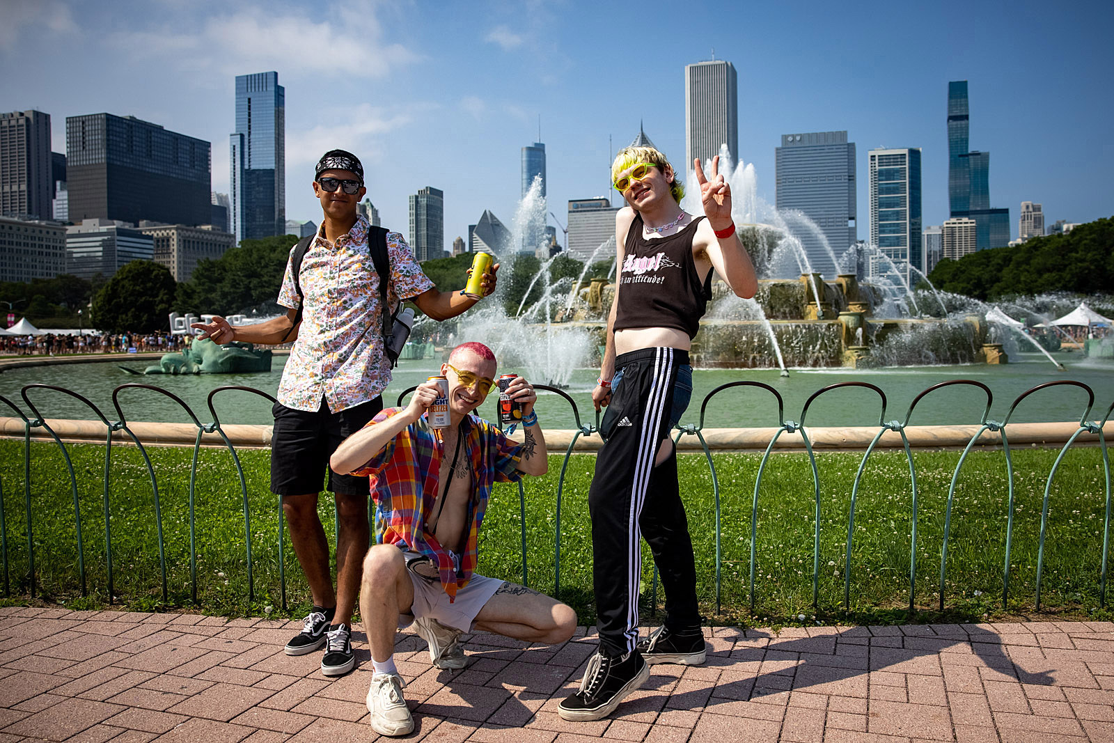 Lollapalooza 2021 Thursday pics & video (Miley Cyrus, Jimmy Eat World ...